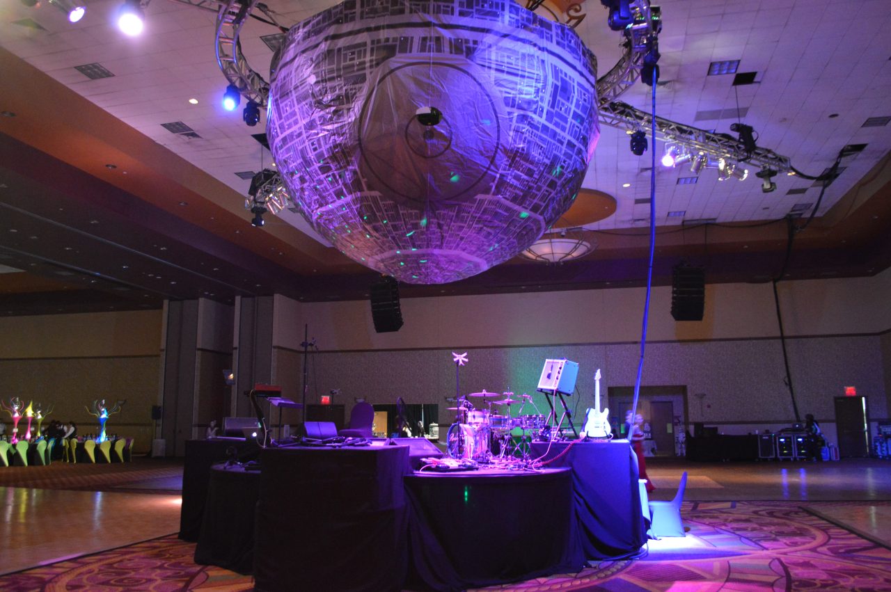 ROUND STAGES | Texas Stage Rental